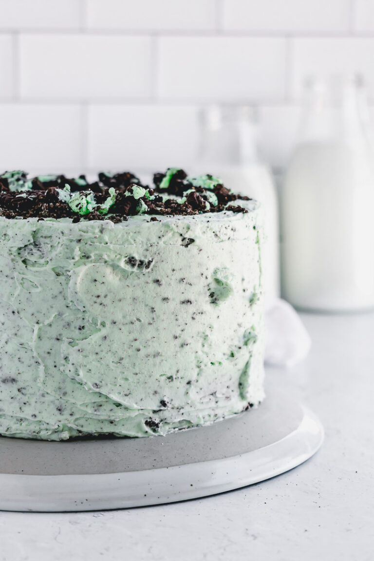 The Best Mint Chocolate Grasshopper Cake - Buckets of Yum