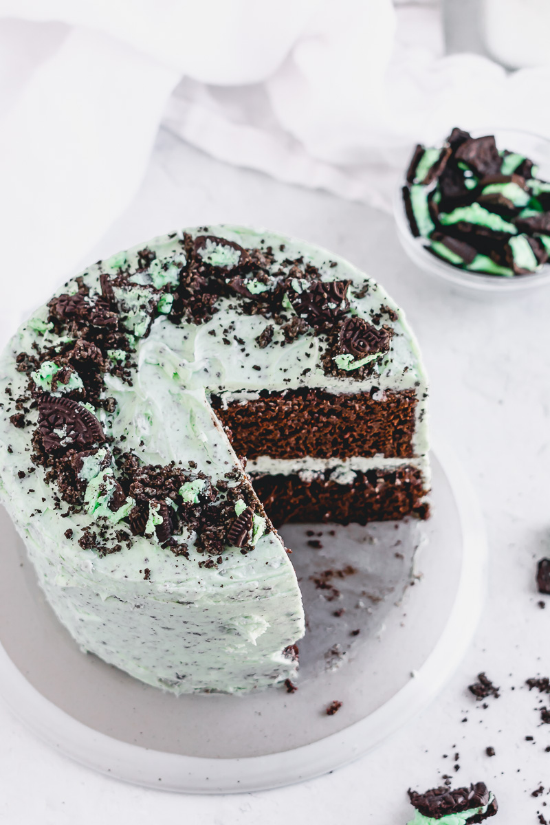 The Best Mint Chocolate Grasshopper Cake - Buckets of Yum